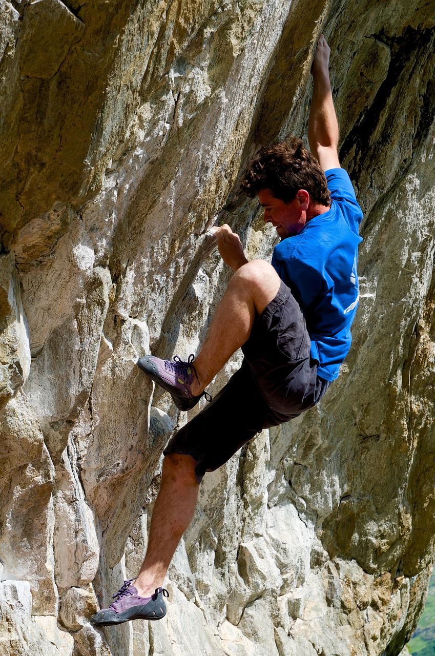 Finger Synovitis/Capsulitis in Climbers: Rehab & Return to Crimp